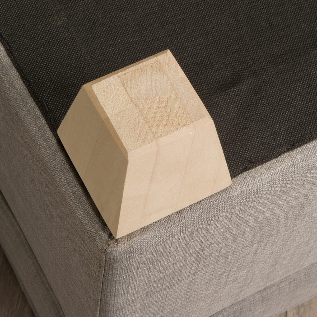 Contemporary Bun Foot – Waddell